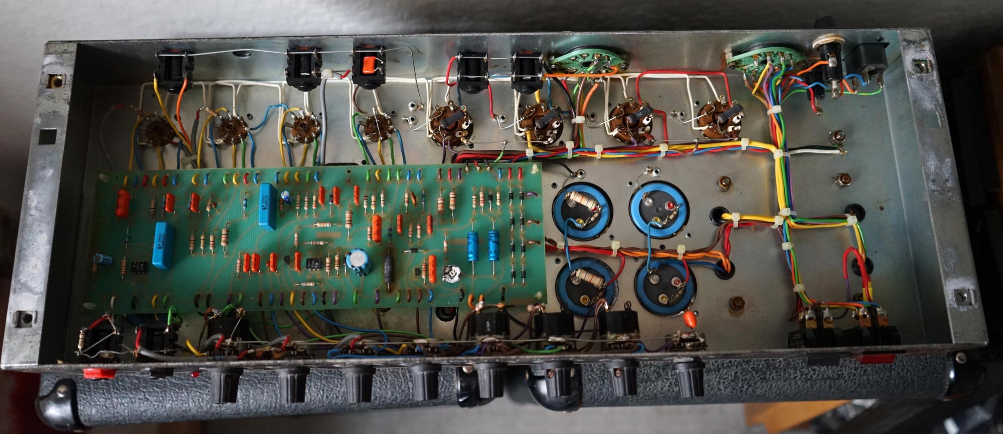 SOLD: 1988 Laney AOR Series 100 Watt Pro-Tube Lead Valve Amp Head ...